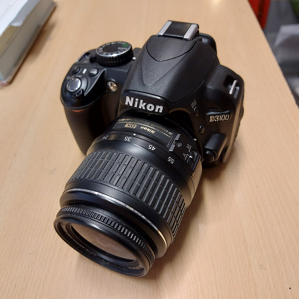 Nikon D3100 + 18-55mm – Clock Tower Cameras
